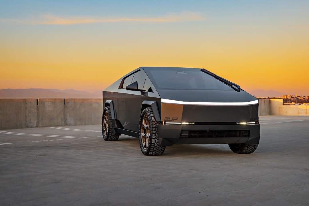 How to Choose the Best Cargo Rack for Tesla Cybertruck | Full ...